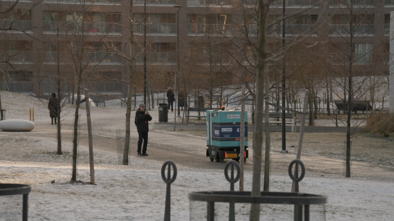 LMAD’s autonomous robot delivers 100+ parcels to customers in Helsinki ...