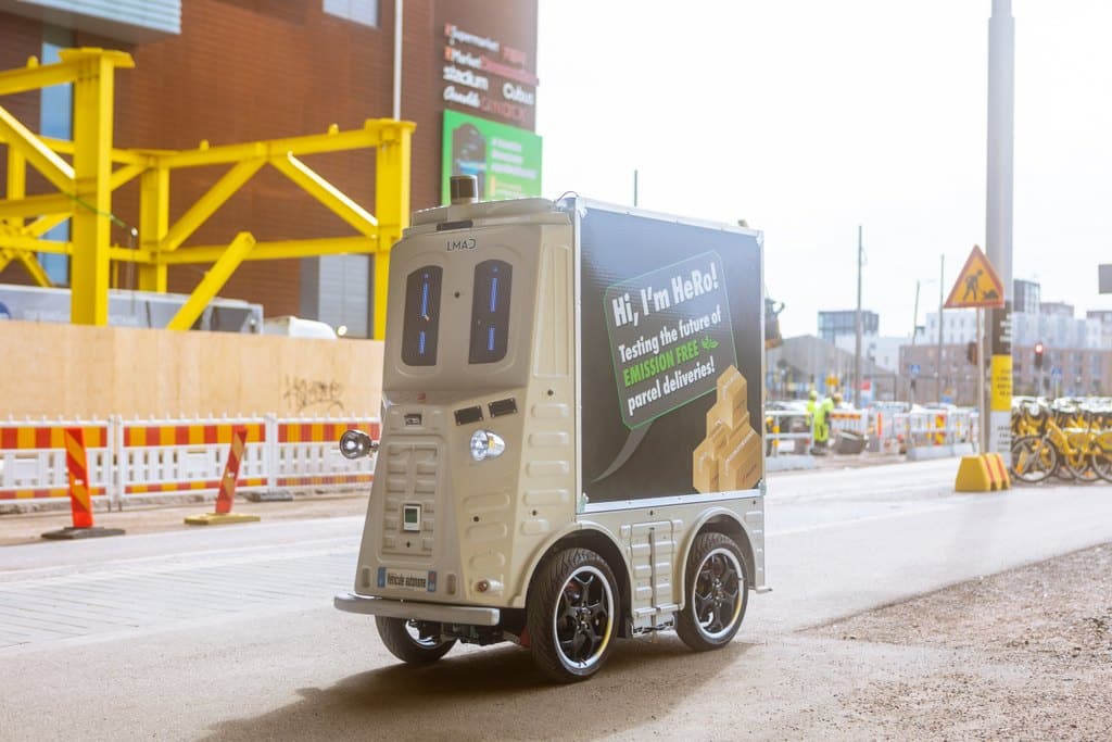 LMAD : Last Mile Autonomous Delivery